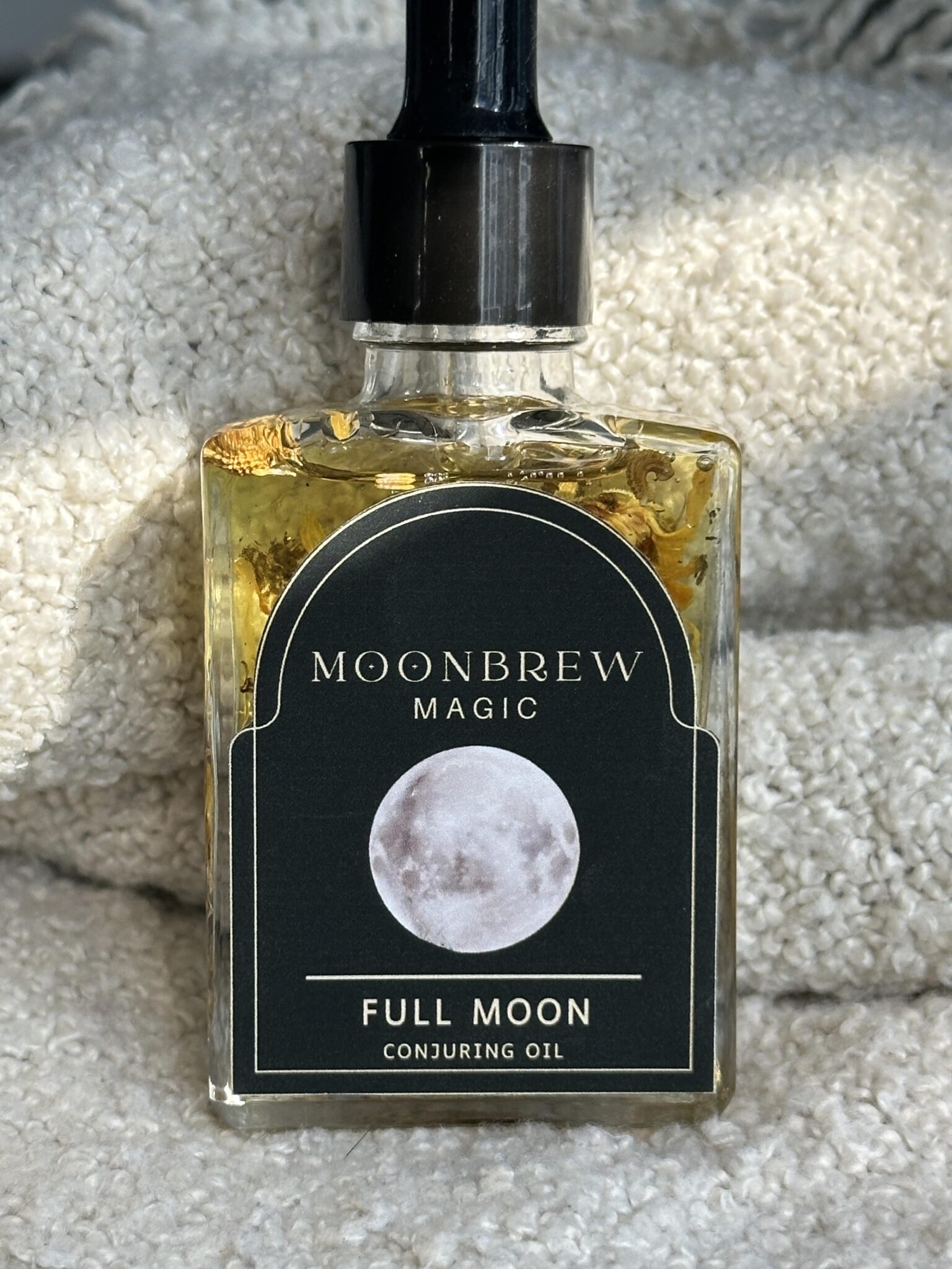 Full Moon Conjuring Oil - Witchcraft - MoonBrew Magic
